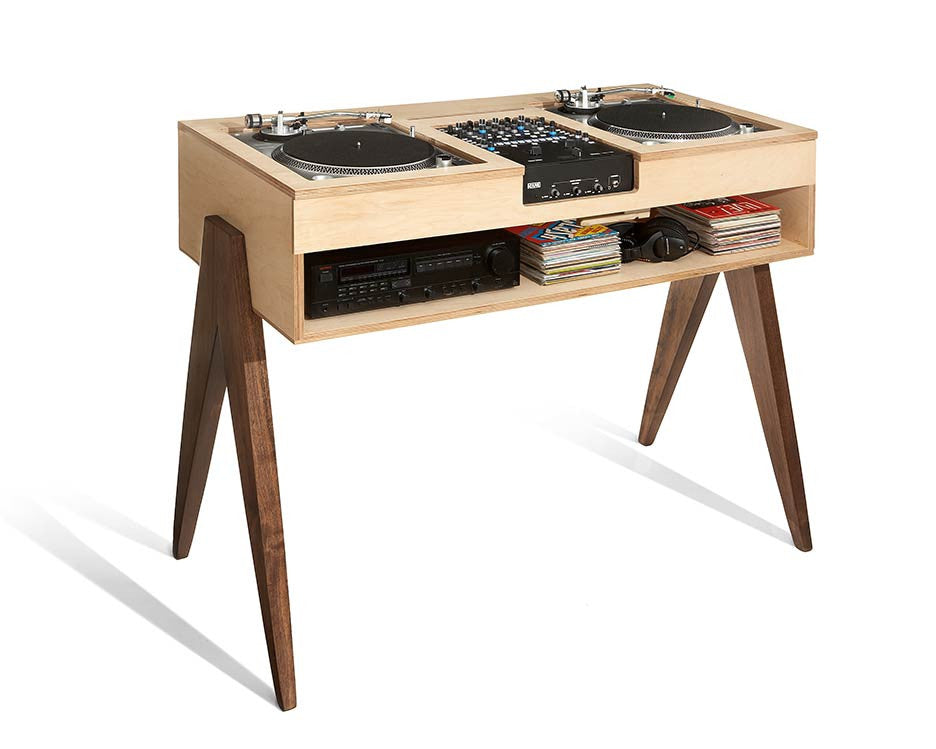 Stand Series – Atocha Design